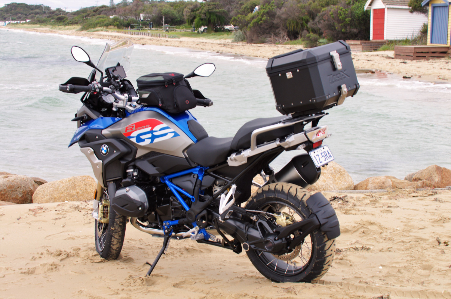2017 BMW R1200GS Rallye - StreetfighterS - Shannons Club