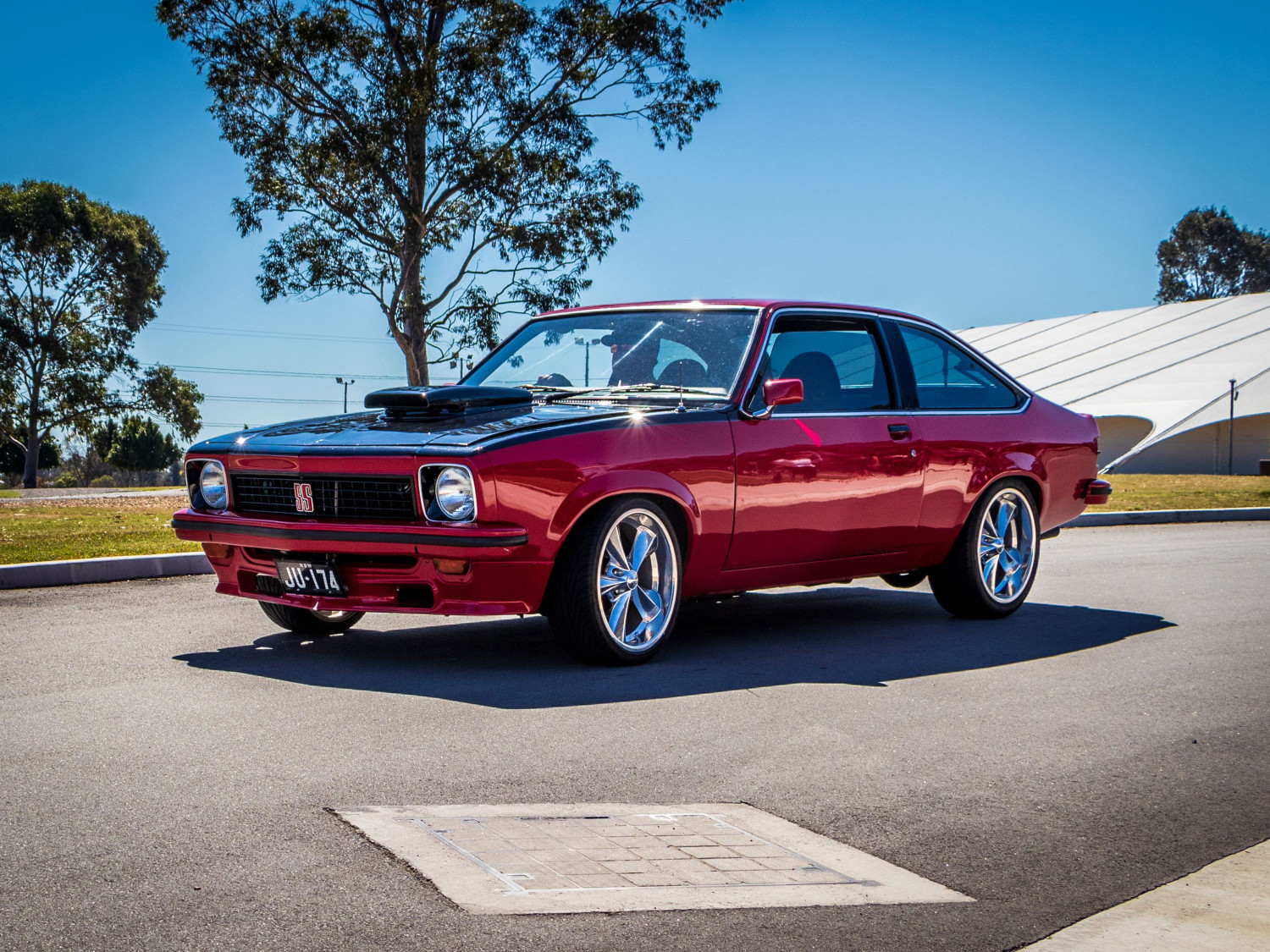 1977 Holden TORANA - JohnDavid - Shannons Club