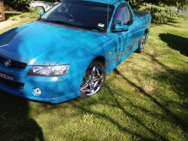 2005 Holden COMMODORE - Knightmare84 - Shannons Club