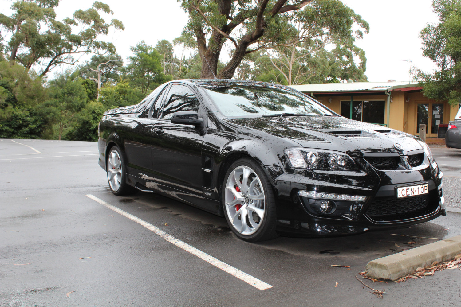 2011 Holden Special Vehicles MALOO R8 - Wrarthis - Shannons Club