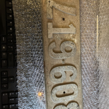 Cast iron number plate - valuation - Shannons Club