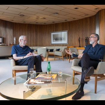 Peter Robinson chats with GM's Mike Simcoe - Shannons Club