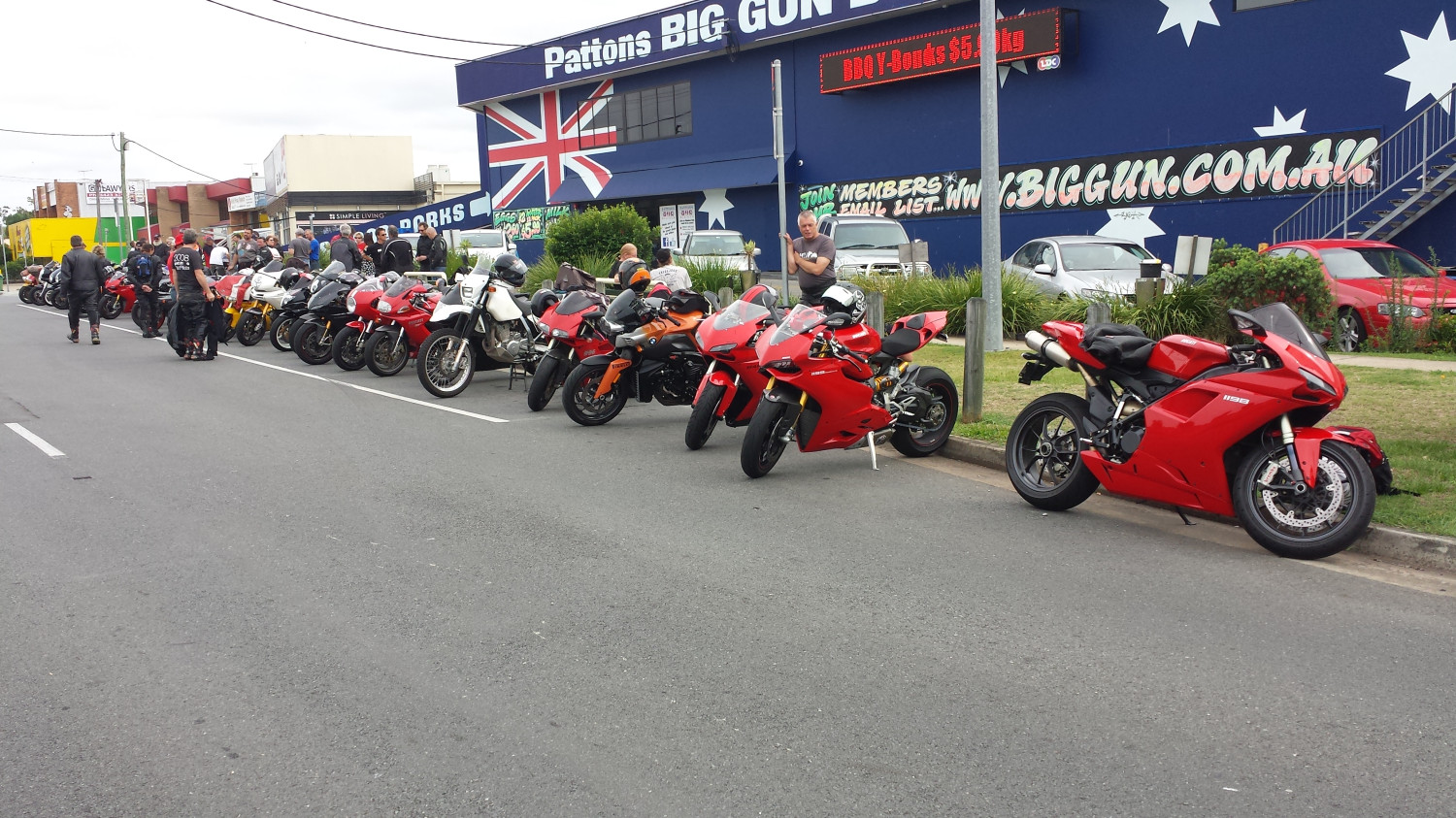 Photo by ThePirate - Shannons Club