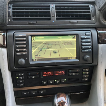 Photo by JSlat - Shannons Club