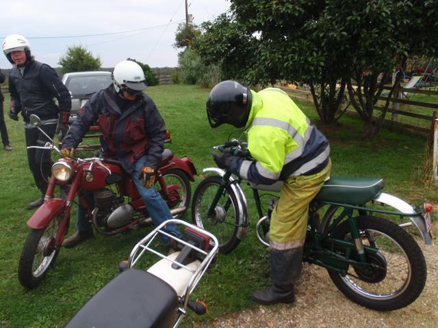 Photo by British Two Stroke Club of Australia - Shannons Club